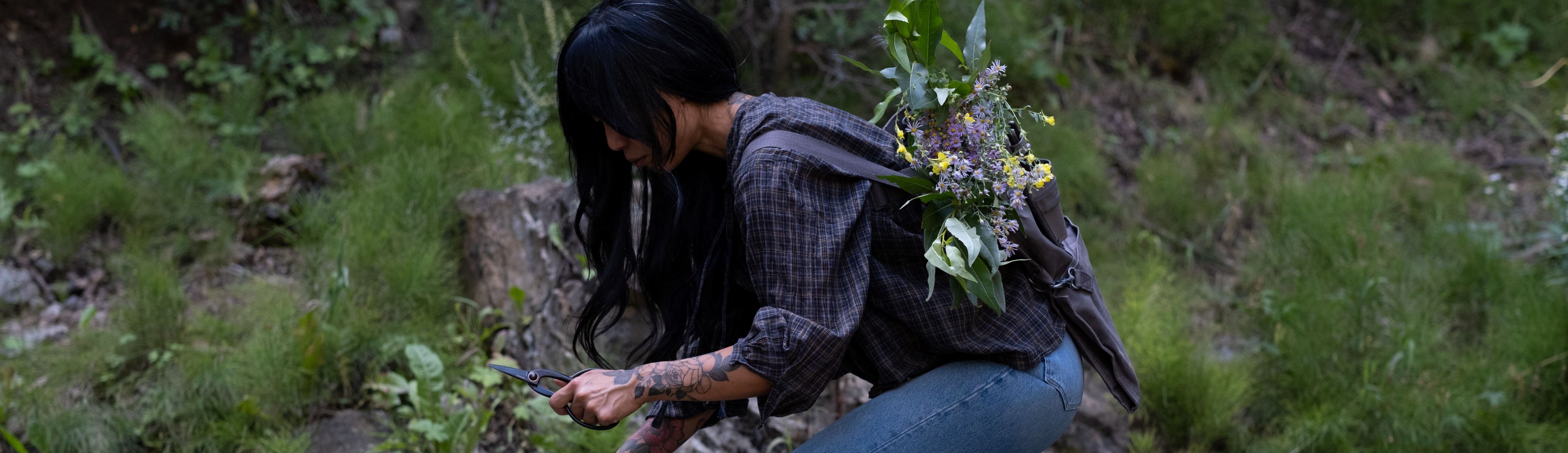 10 Ways To Use The Gathering Bag – Barebones