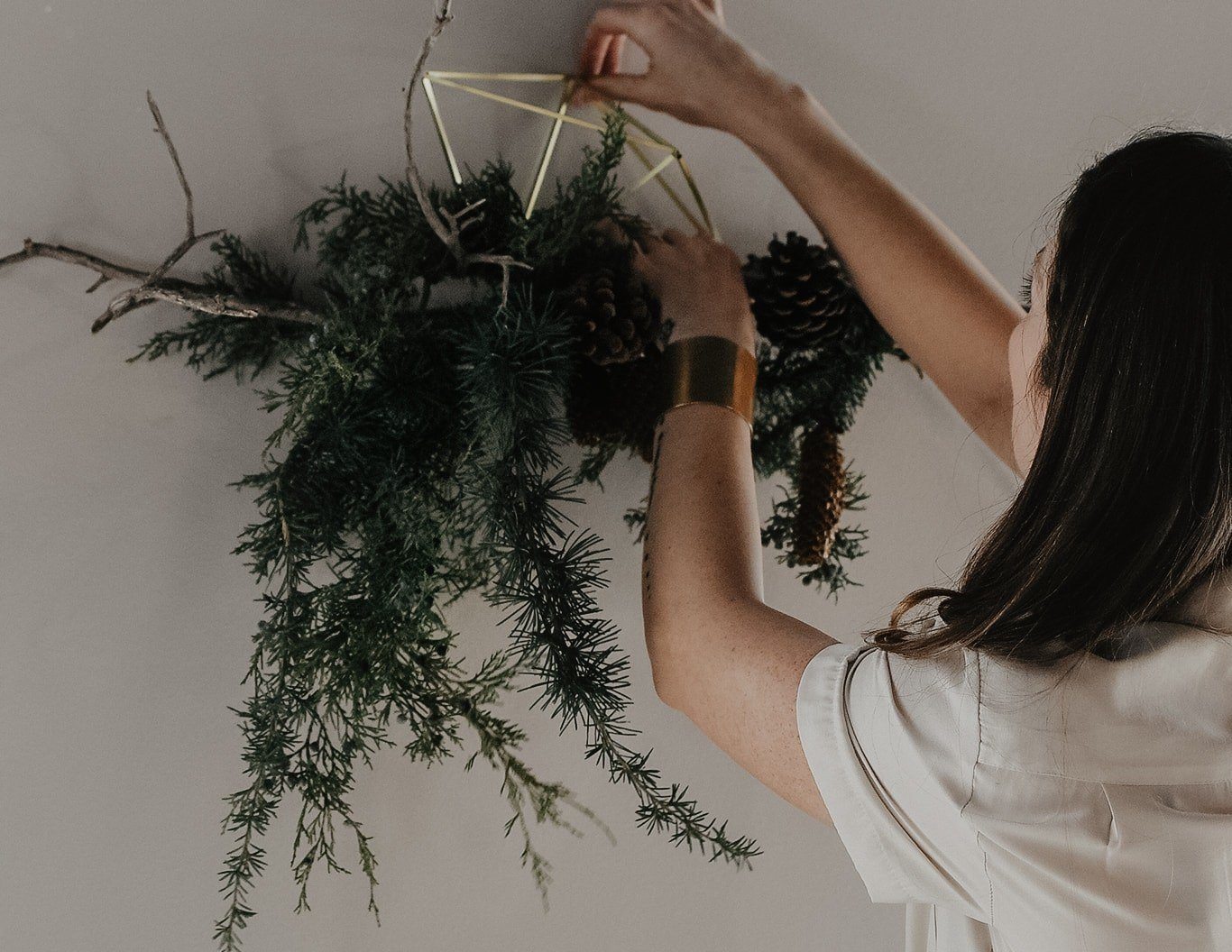 Wild Winter Wall Hanging – Barebones