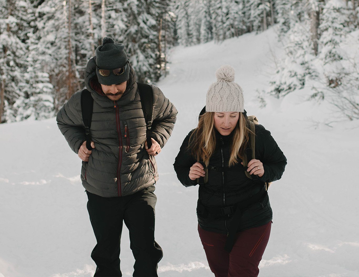 Couples Winter Hiking Tips - Barebones