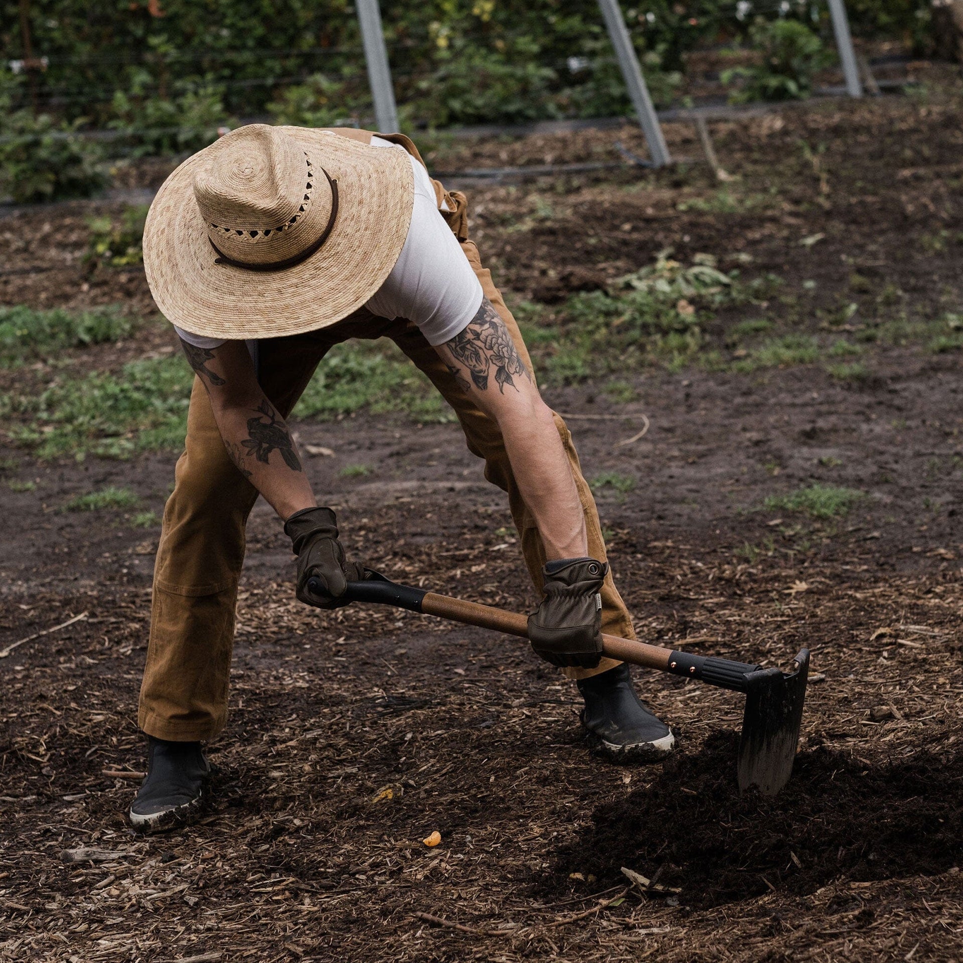 Barebones Folding Spading Fork | Durable Pitch Fork