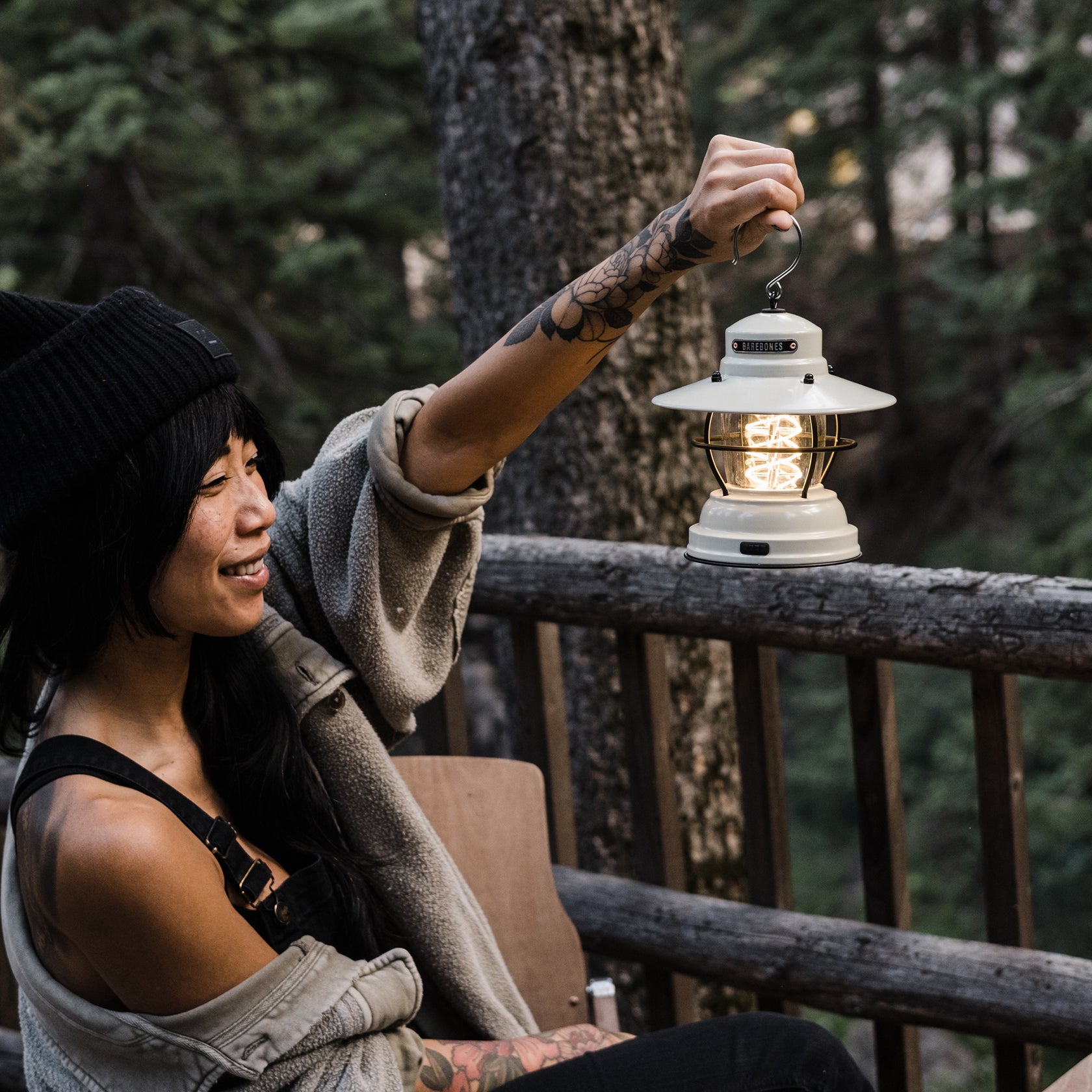 Outpost Lantern – Barebones