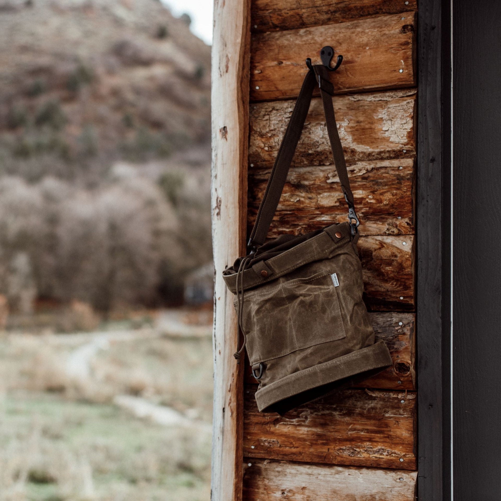 Barebones Foraging Bag - Durable Waxed Canvas